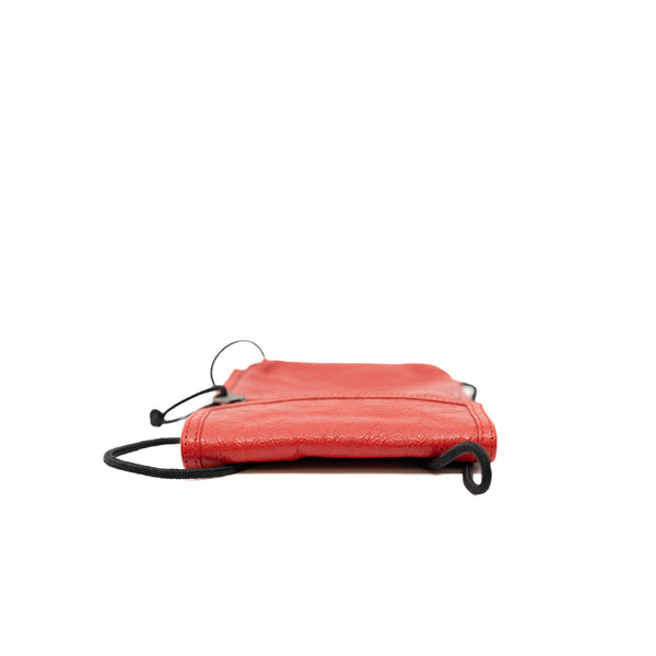Explorer Small Messenger Bag in red – L'UXE LINK
